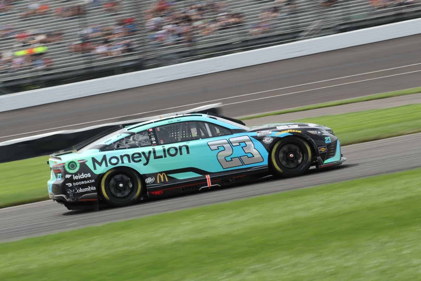 PHOTO GALLERY: NASCAR Cup at Indy GP Circuit | Kickin' the Tires